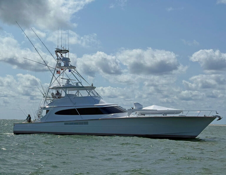 The Best New Boats 2025: Offshore Center Consoles, Game Boats, and ...