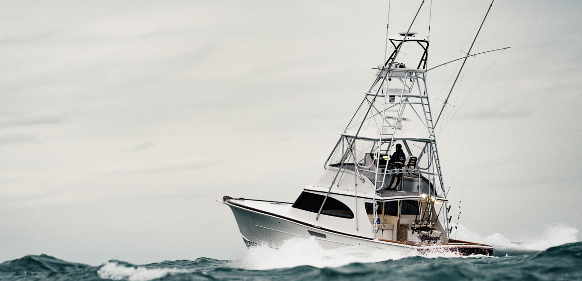 Awesome Outboard Engines: A 2024 Review of Mercury, Yamaha, and Suzuki ...